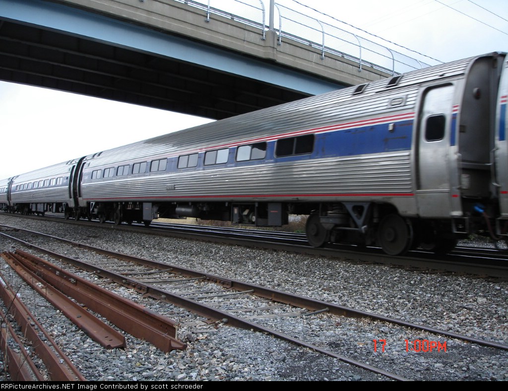 AMTK 21285 Passenger Car EB